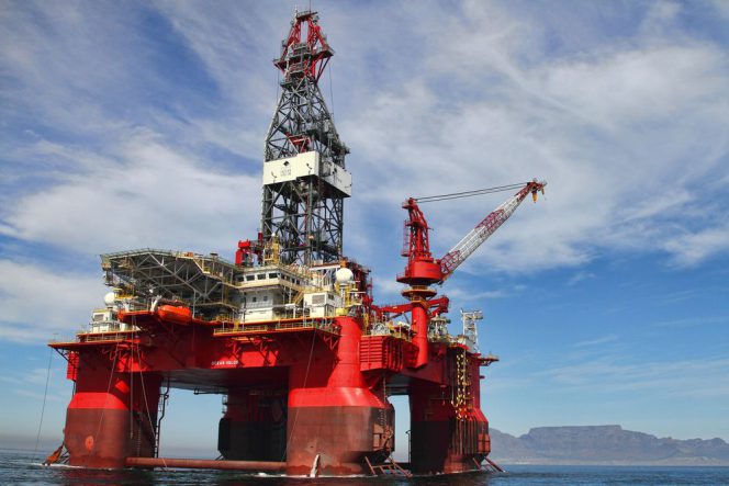 Diamond Offshore scoops new rig deals