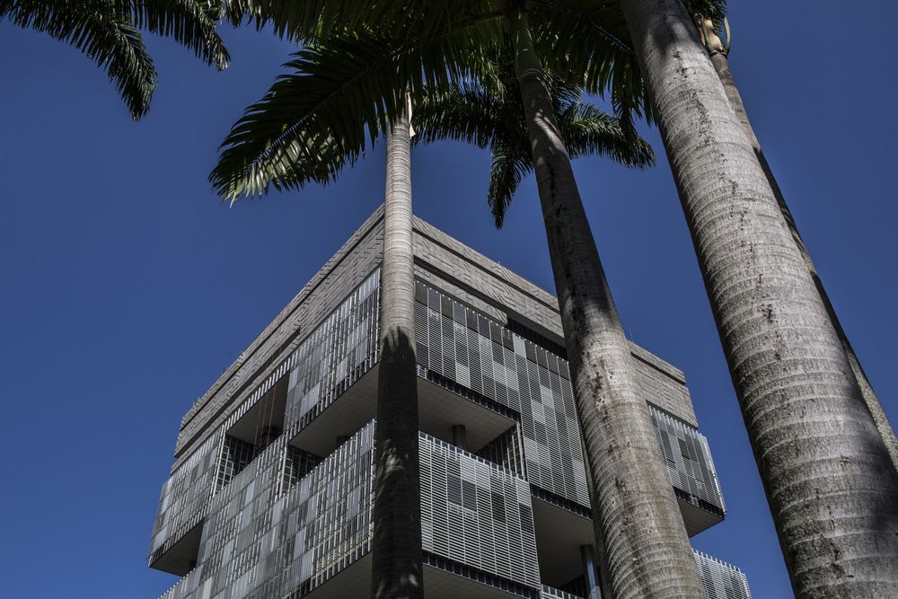 Petrobras finds signs of oil and gas in Marlim Leste, Campos Basin