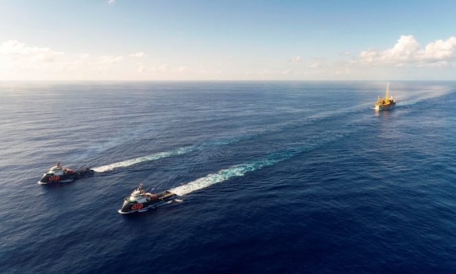 Hess sinks deeper into the red despite higher output