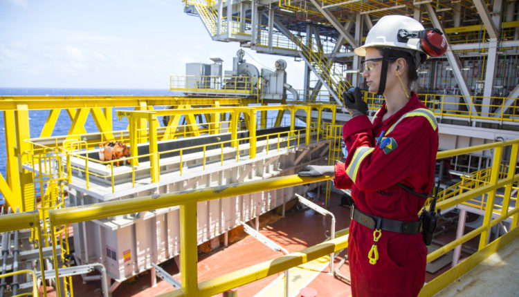 Bidding for Trading Agent for the oil destined to the Union from the ...