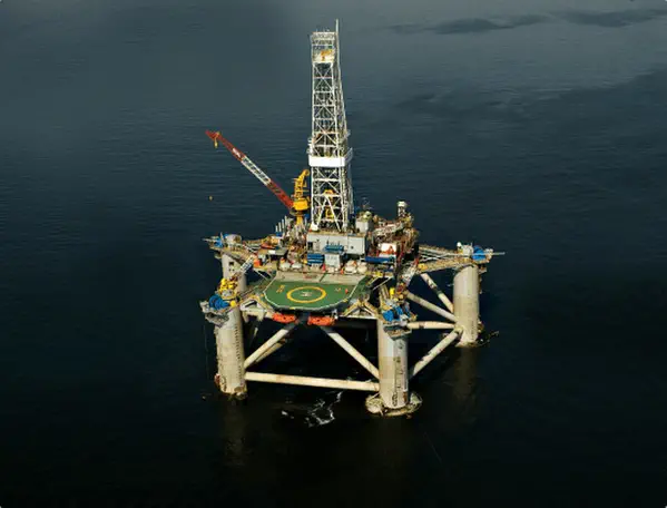 Petrobras to Keep Constellation’s Semi-Sub Rig Under $61M Contract ...