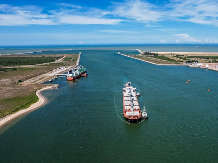 Port of Açu and Yamna announce agreement to reserve an area for the ...