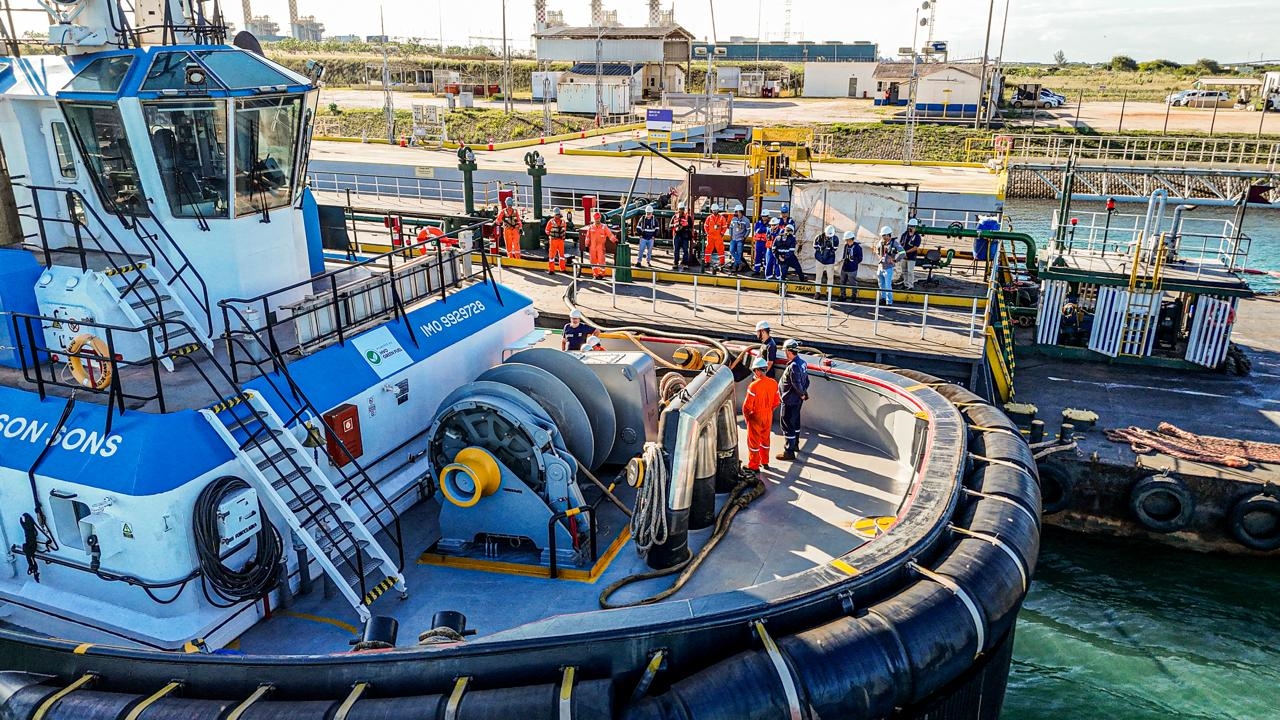 EFEN AND WILSON SONS CONDUCT FIRST-EVER HVO FUELLING AT VAST’S TERMINAL ...