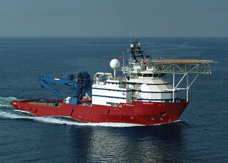 Petrobras awards DOF with two new contracts worth over $275M